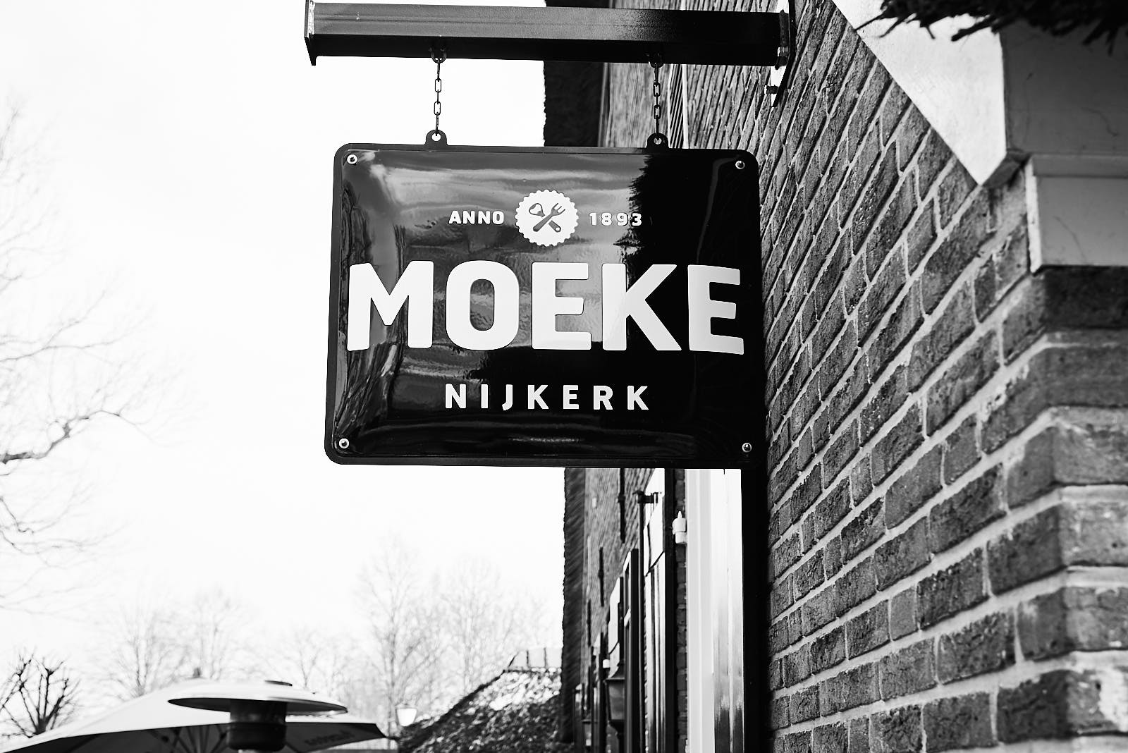 Moeke Nijkerk - Contact